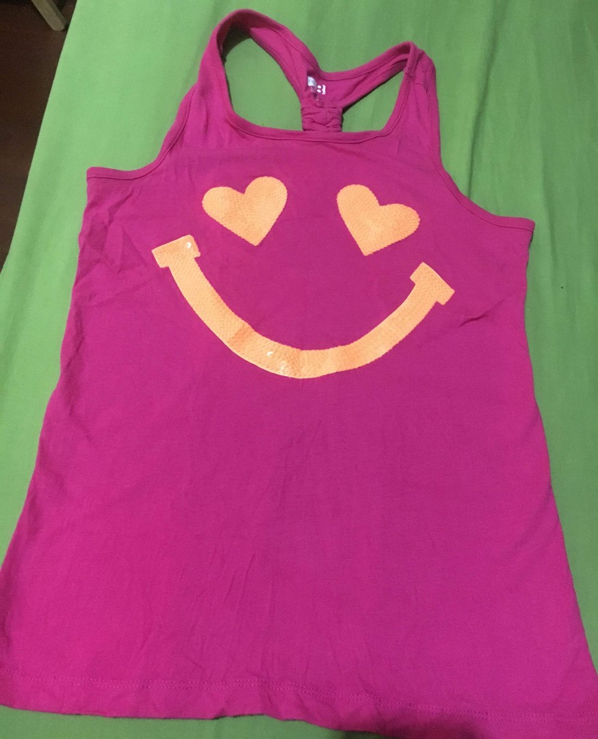 Pink razorback, Women's Fashion, Tops, Others Tops on Carousell