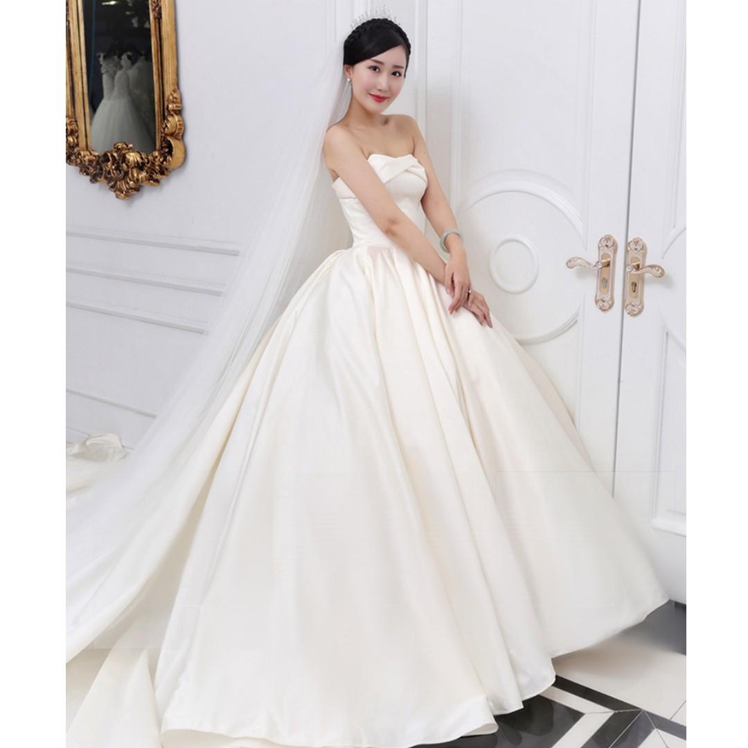 Wedding Collection - Angelic Simple But Nice Satin Tube Style Puffy ...