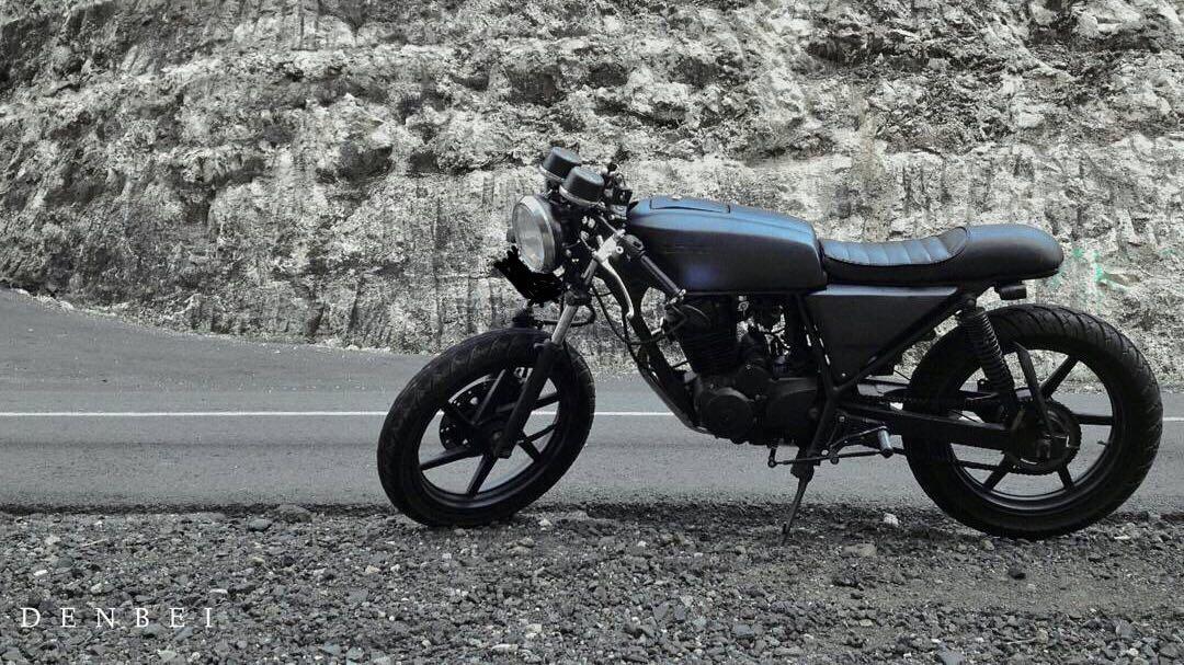 Cafe Racer Honda Tiger 2000 | Reviewmotors.co