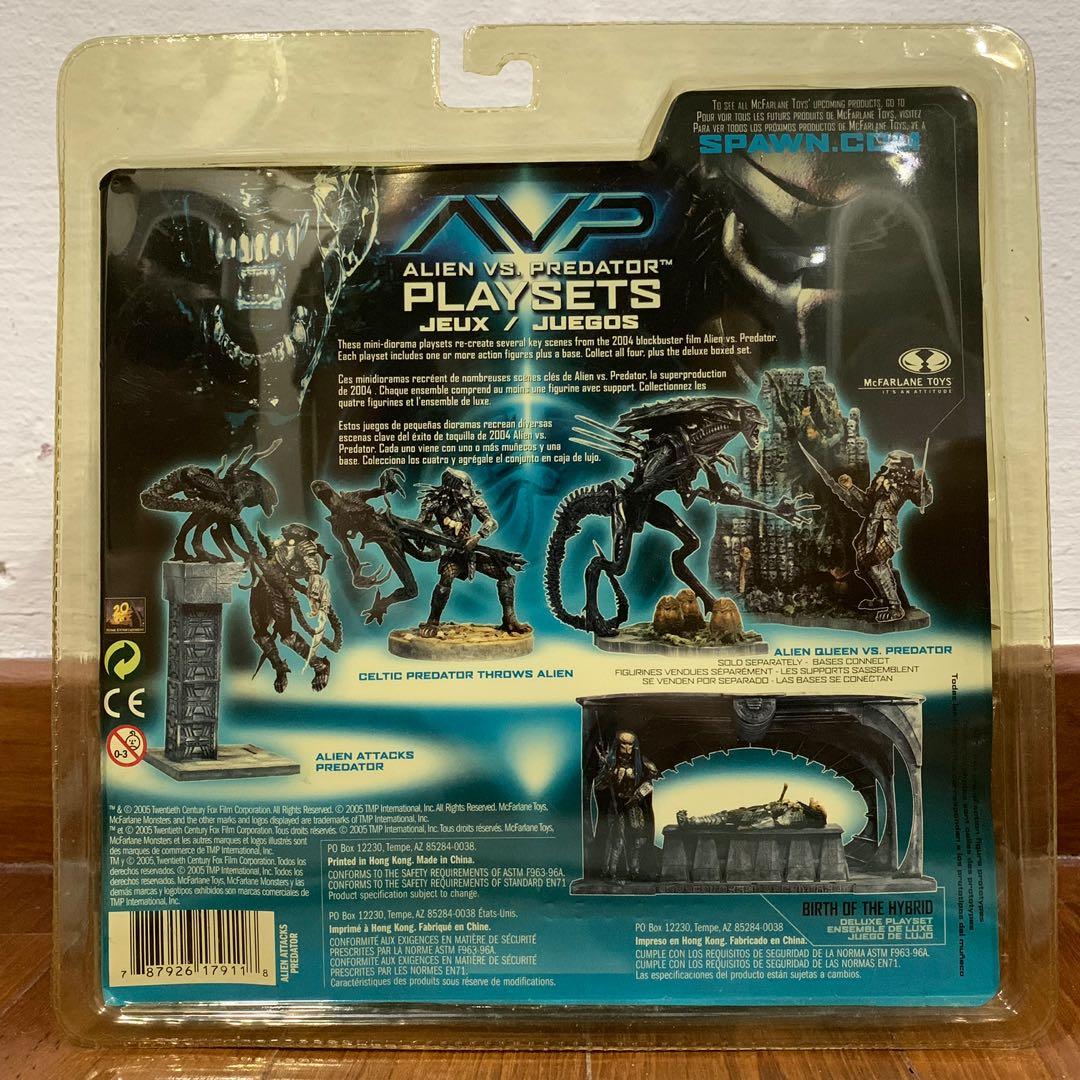 Alien vs. Predator (AVP) playset: Alien Attacks Predator (McFarlane ...