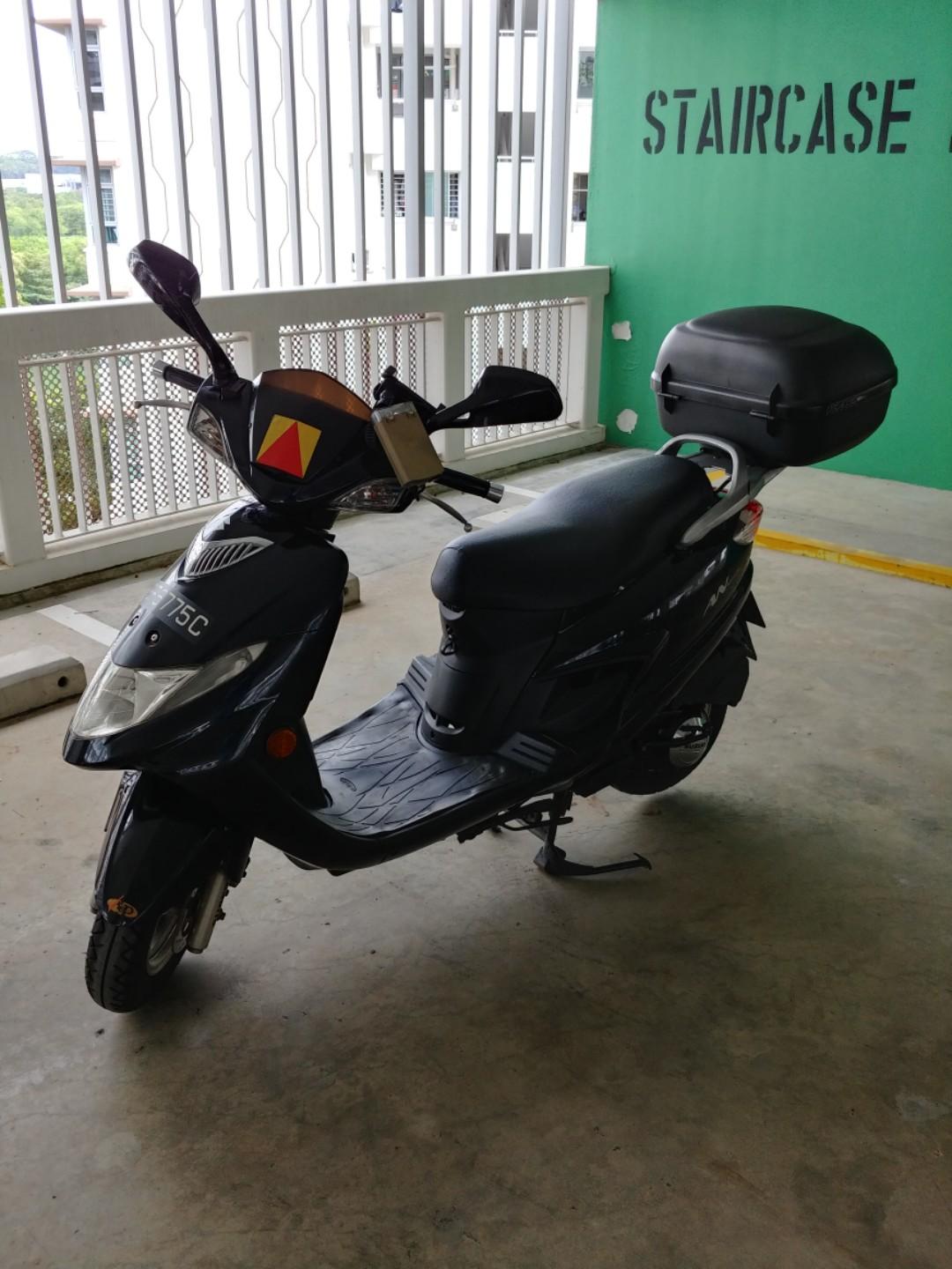 Suzuki AN125, Motorcycles, Motorcycles for Sale, Class 2B on Carousell