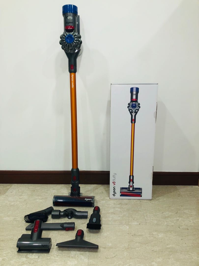 Dyson V8 Fluffy, TV & Home Appliances, Vacuum Cleaner & Housekeeping on ...