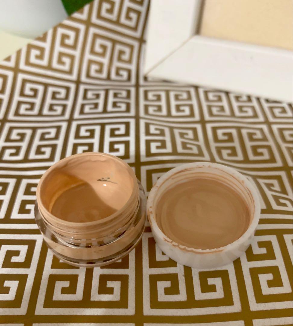 Giorgio Armani Luminous Silk 2, Beauty & Personal Care, Face, Makeup on ...