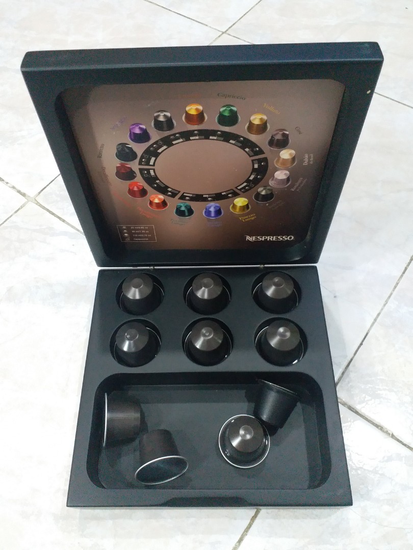 nespresso capsule display container, 家庭電器, 廚房電器, 咖啡機及咖啡壺 - Carousell