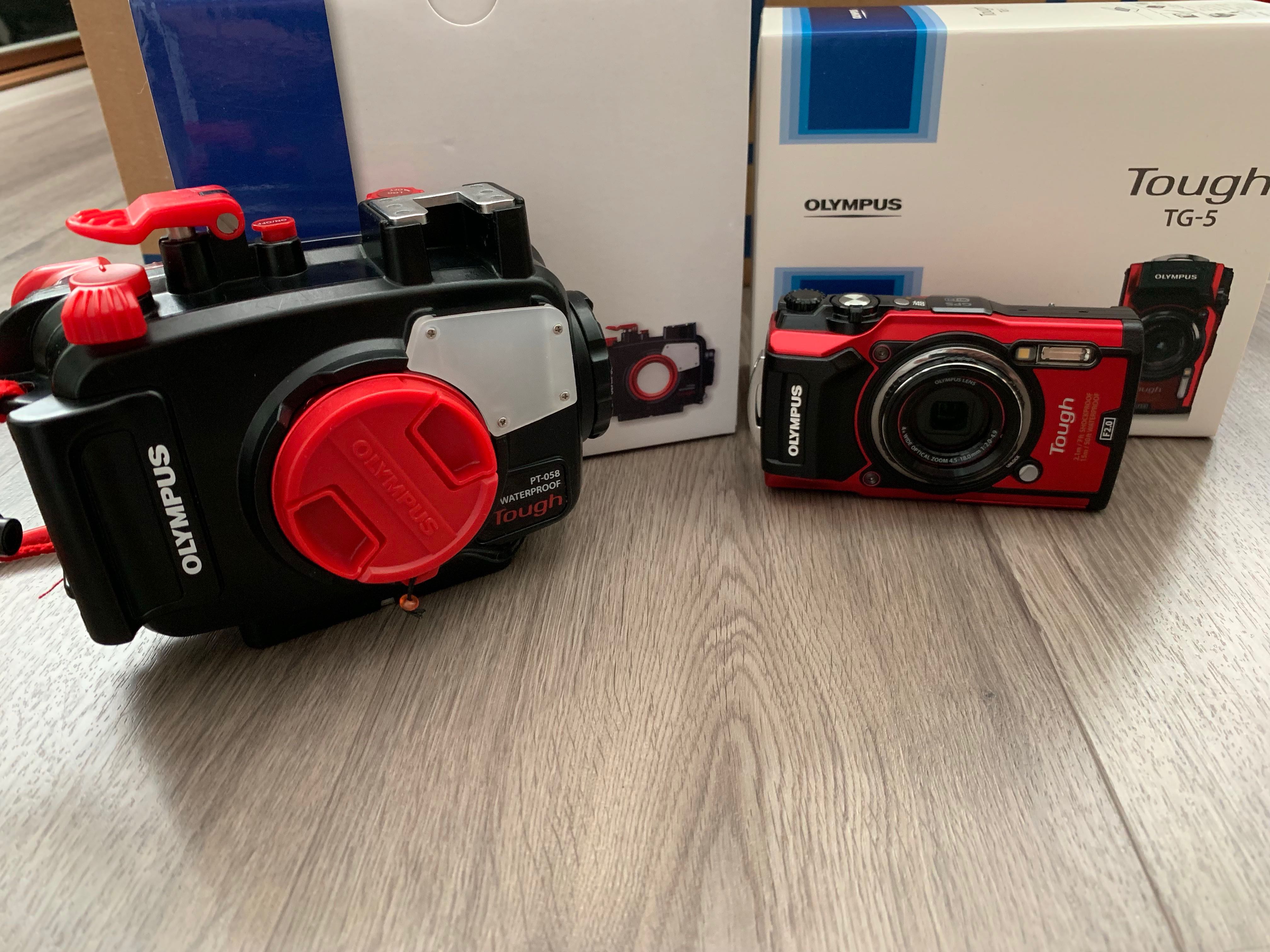 Olympus TG5 with Underwater Housing, Photography, Cameras on Carousell