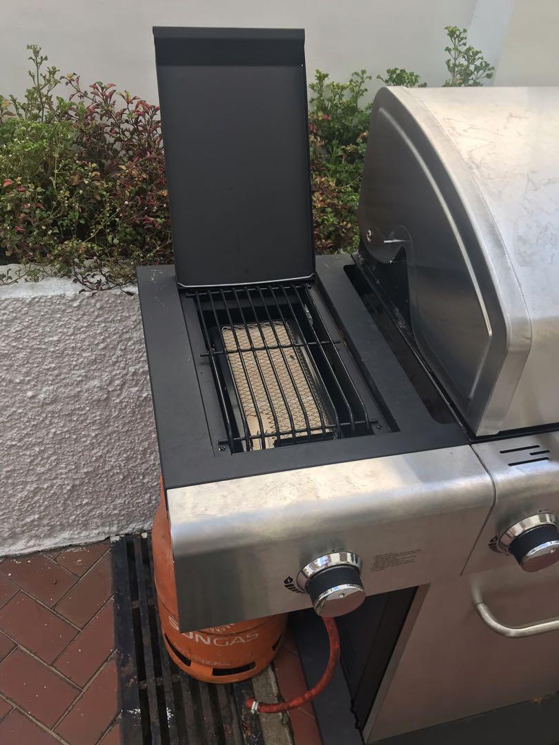 OUTBACK 6 Burner Gas BBQ, TV & Home Appliances, Kitchen Appliances, BBQ ...