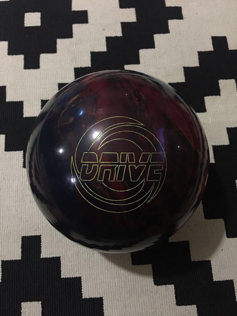 Storm Bowling Ball, Sports Equipment, Sports & Games, Billiards ...