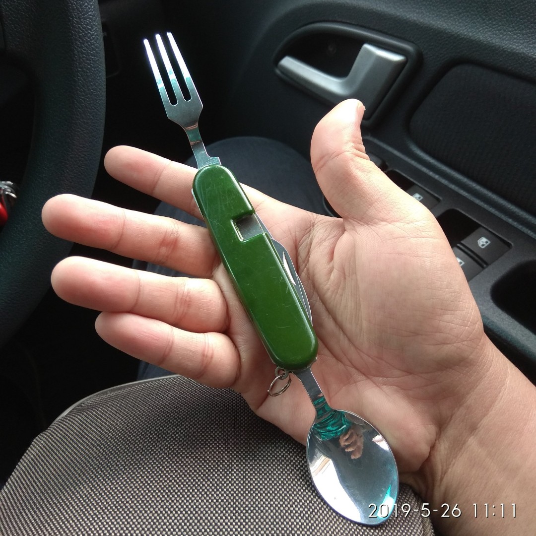 Sudu garfu lipat, Furniture & Home Living, Kitchenware & Tableware ...