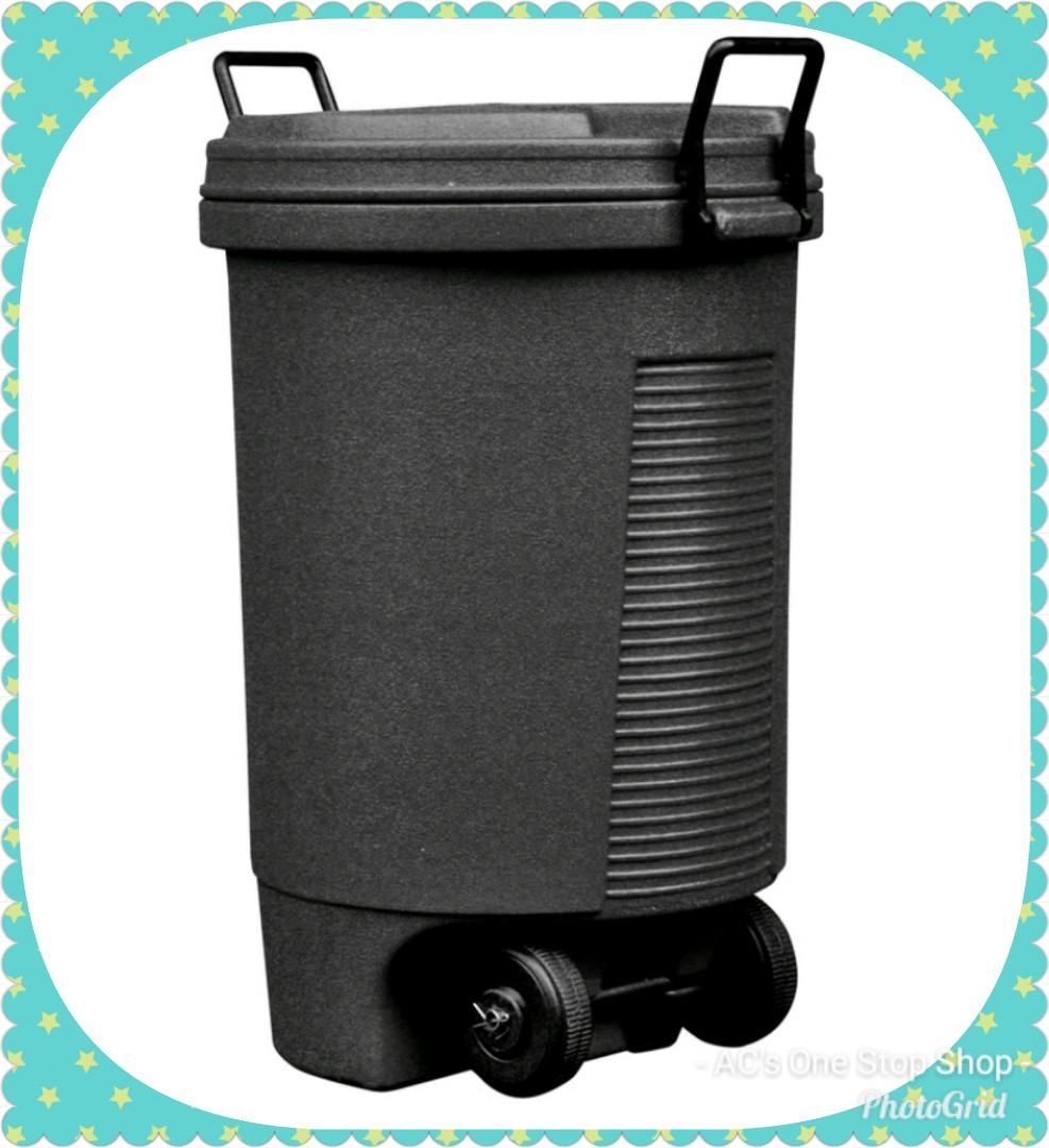 Trolling bin (trashbin with wheels), Furniture & Home Living, Cleaning ...