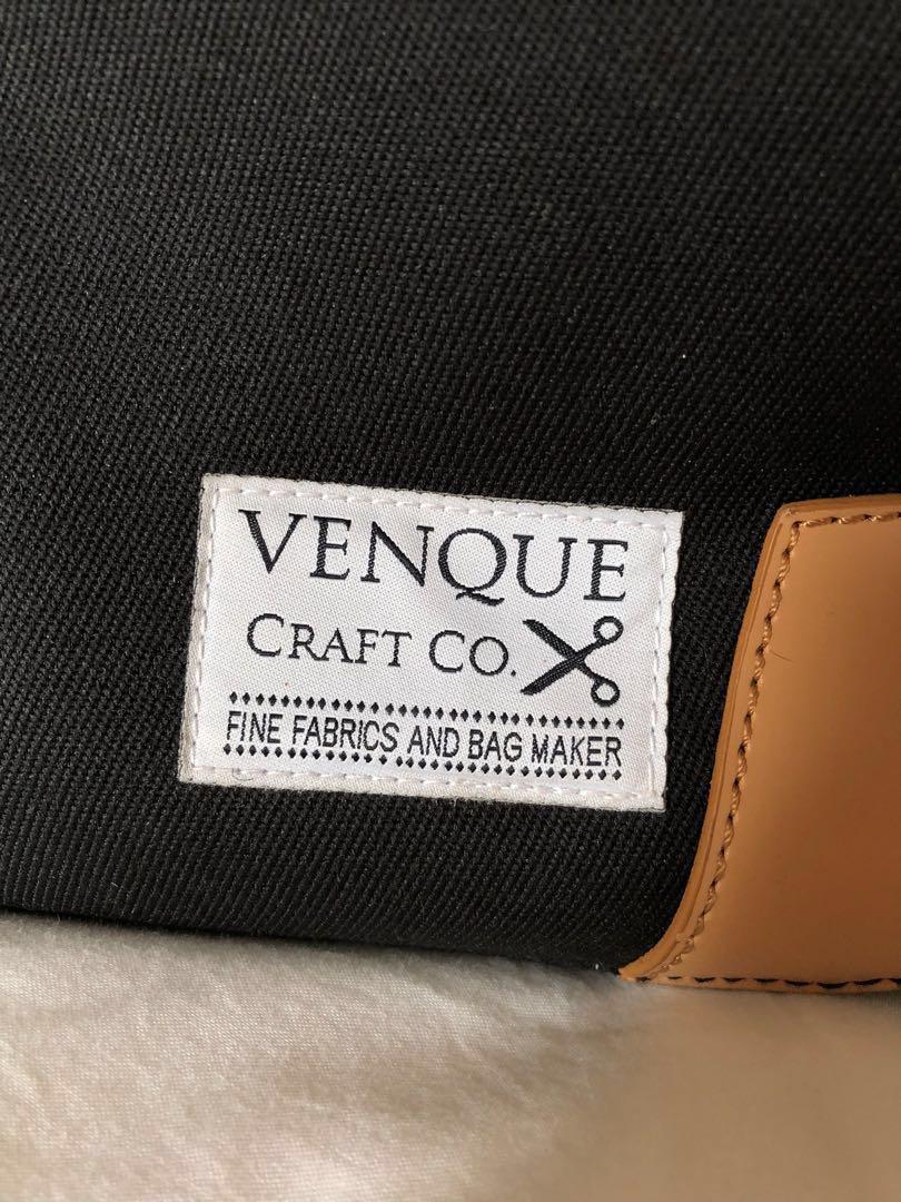 Venque Backpack, Men's Fashion, Bags, Briefcases on Carousell