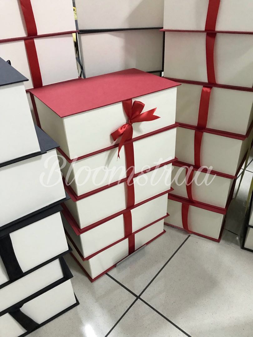 Hampers Box Besar Big Gift Box Kotak Hadiah Souvenir Box Manye Kado ...