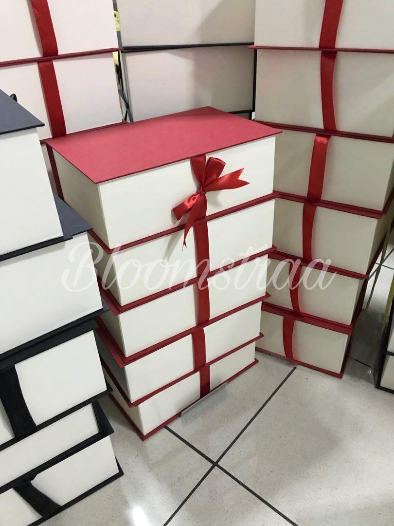 Hampers Box Besar Big Gift Box Kotak Hadiah Souvenir Box Manye Kado ...
