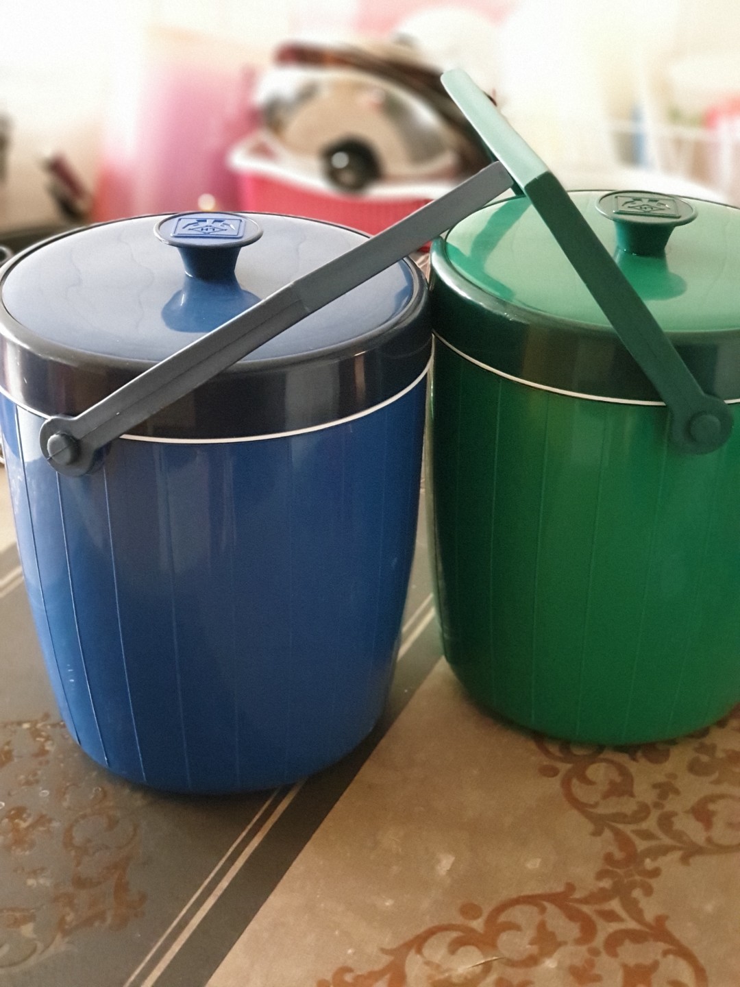 Hot & Cold Insulated cooler, TV & Home Appliances, Kitchen Appliances ...