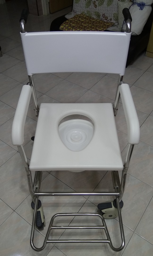 Portable Shower Commode Chair, Health & Nutrition, Assistive ...
