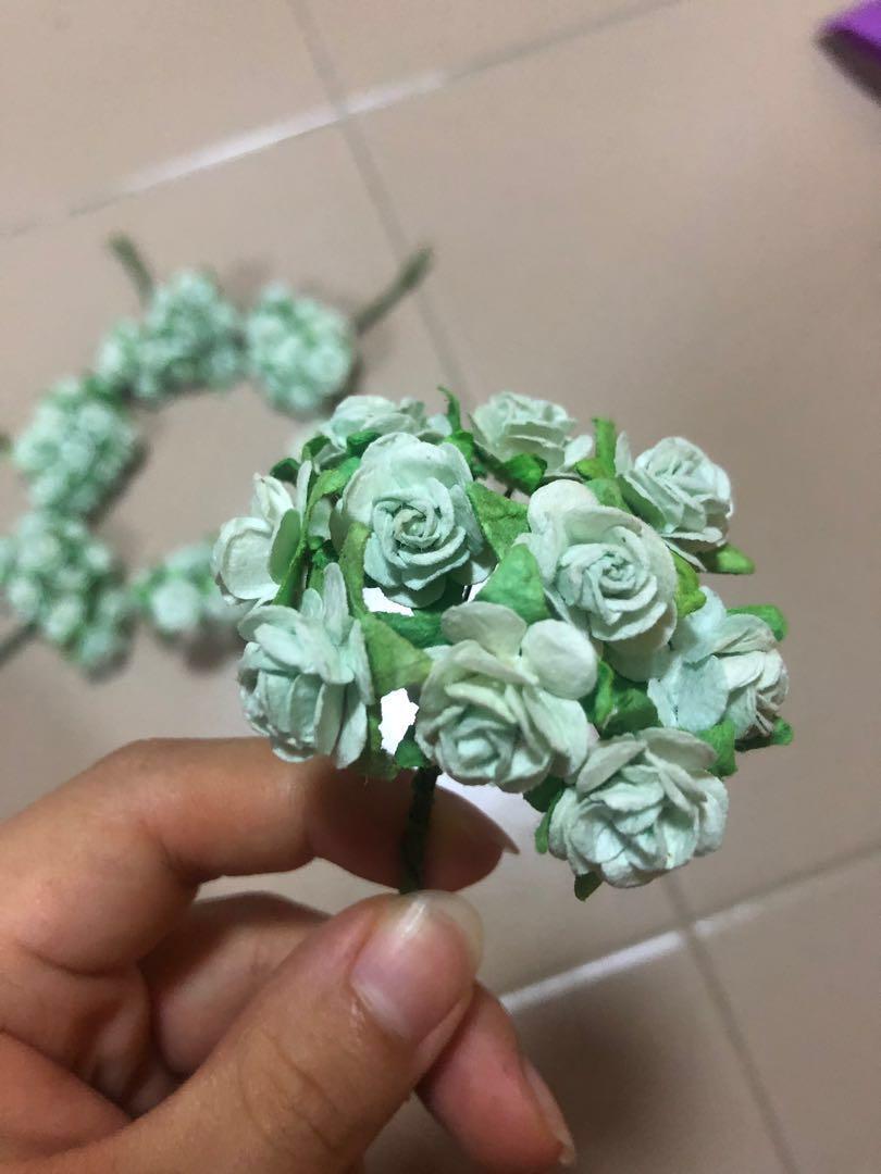 Realistic paper rose flowers, Hobbies & Toys, Occasions & Party ...