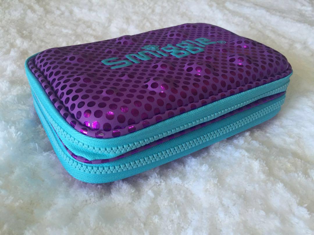Smiggle HardTop Bubble Pencil Case & Eraser SET, Babies & Kids, Baby ...