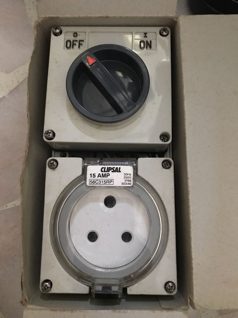 Clipsal 15A socket, TV & Home Appliances, Electrical, Adaptors ...