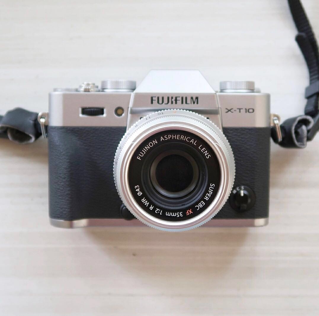 Fujifilm XT10 with 35mm F2 lens, Photography, Lens & Kits on Carousell