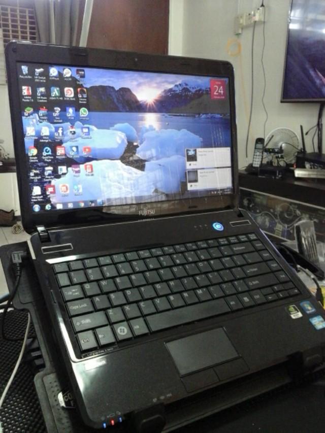 Fujitsu window 7, Computers & Tech, Laptops & Notebooks on Carousell