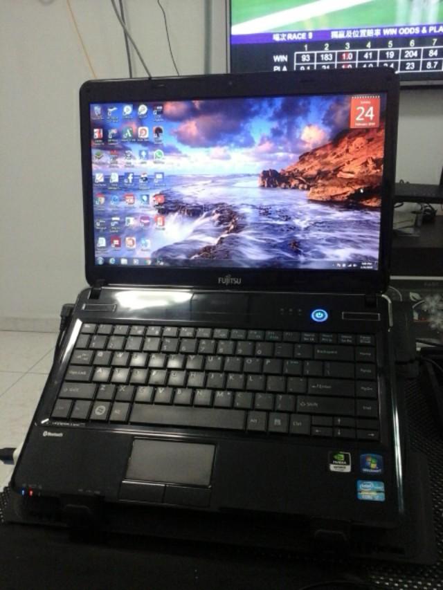 Fujitsu window 7, Computers & Tech, Laptops & Notebooks on Carousell