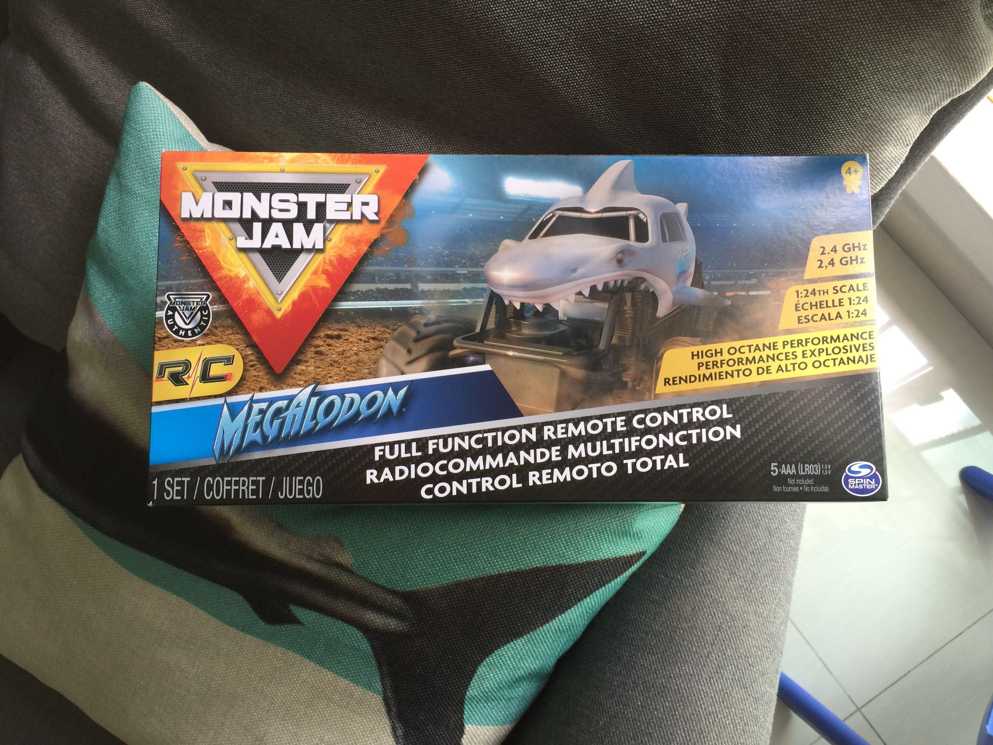 Monster Jam Megalodon Remote control, Hobbies & Toys, Toys & Games on ...