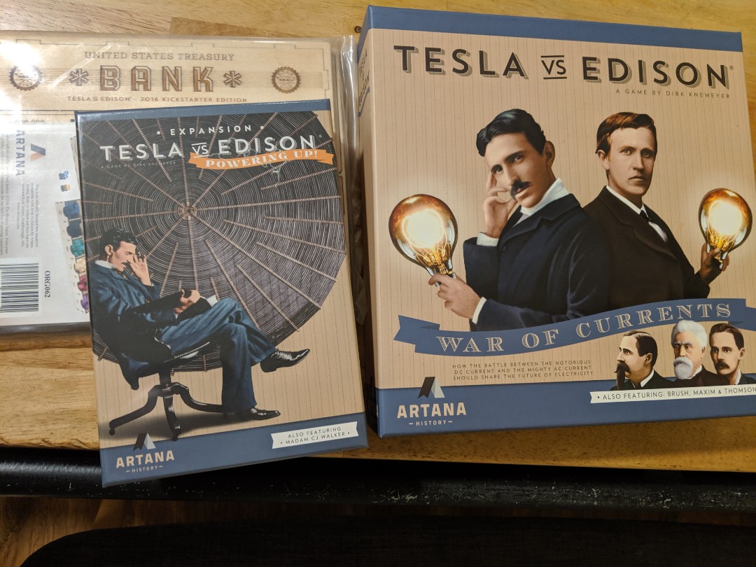 Tesla vs edison, Hobbies & Toys, Toys & Games on Carousell