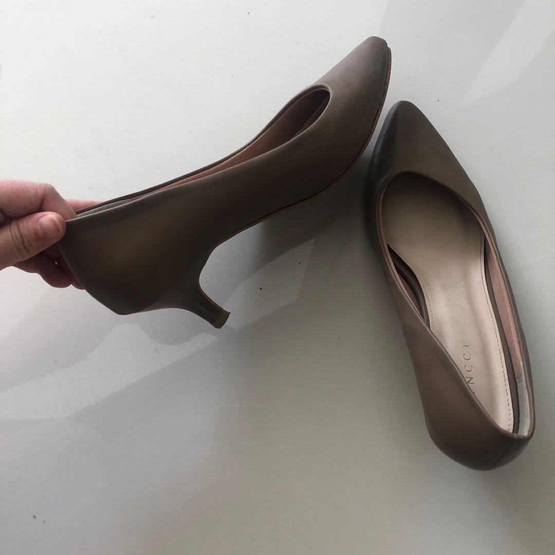 Vincci Heels, Women's Fashion, Footwear, Heels on Carousell