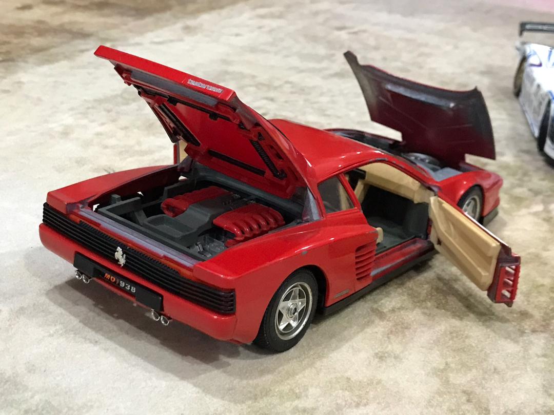 Ferrari Testarossa (1984) die cast collectible toy car, Hobbies & Toys ...