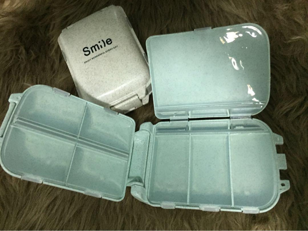 Medicine case, Beauty & Personal Care, Oral Care on Carousell