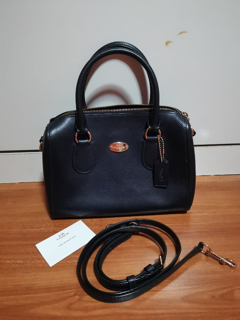 Original coach 2 way sling ba, Women's Fashion, Bags & Wallets, Cross ...