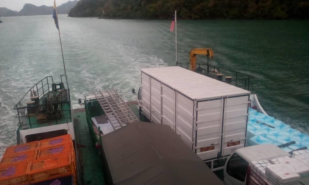 Transport lori express pulau langkawi 019-4783950/019-2585054/014 ...