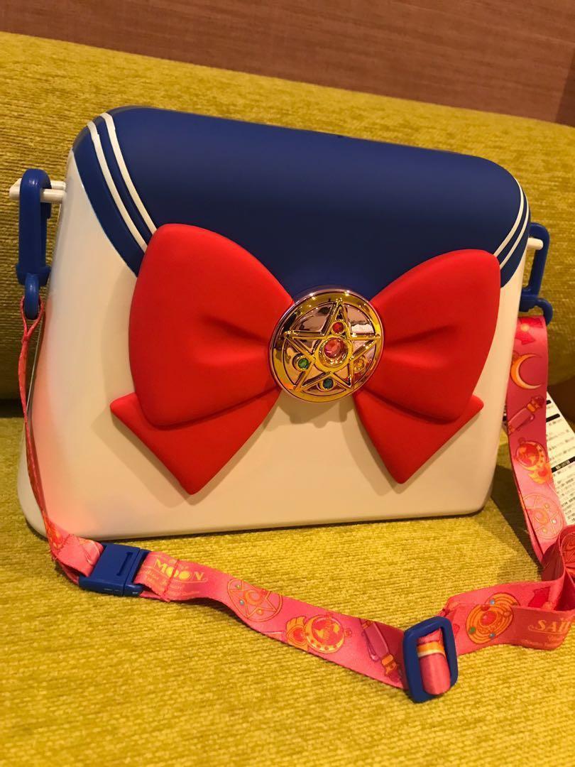 Usj 2018 限量美少女戰士 popcorn 袋/清貨/已絕版, 名牌, 手袋及銀包 - Carousell