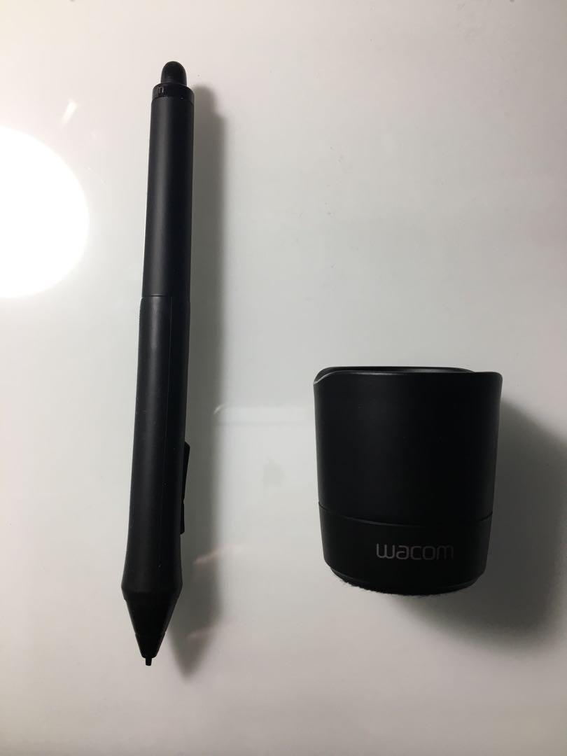 Wacom Intuos Pro Pen Touch Large Size 繪圖板, 電腦＆科技, 電腦周邊及配件, 手提電腦袋 ...