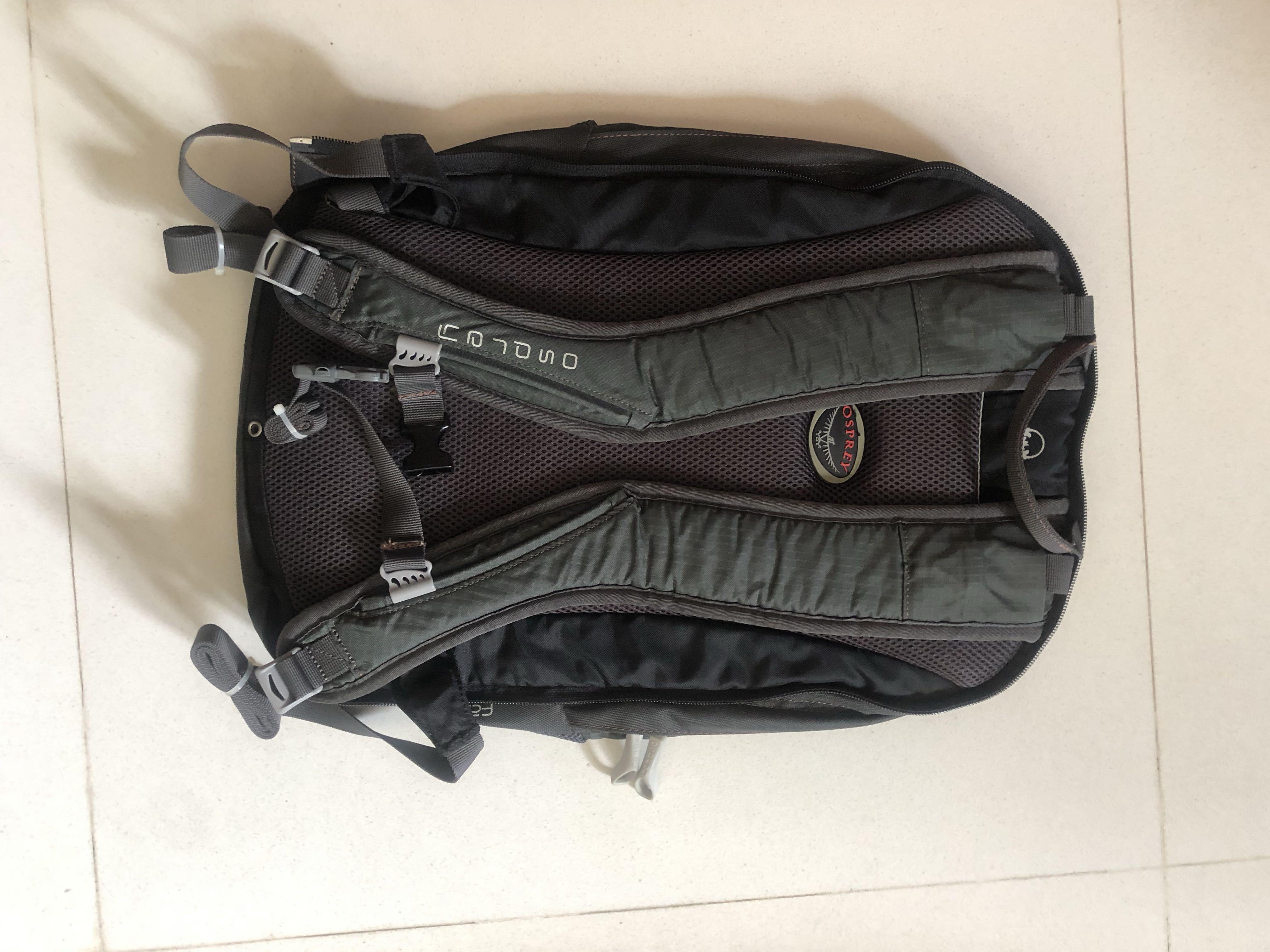Osprey Farpoint 15L day pack, Men's Fashion, Bags, Backpacks on Carousell