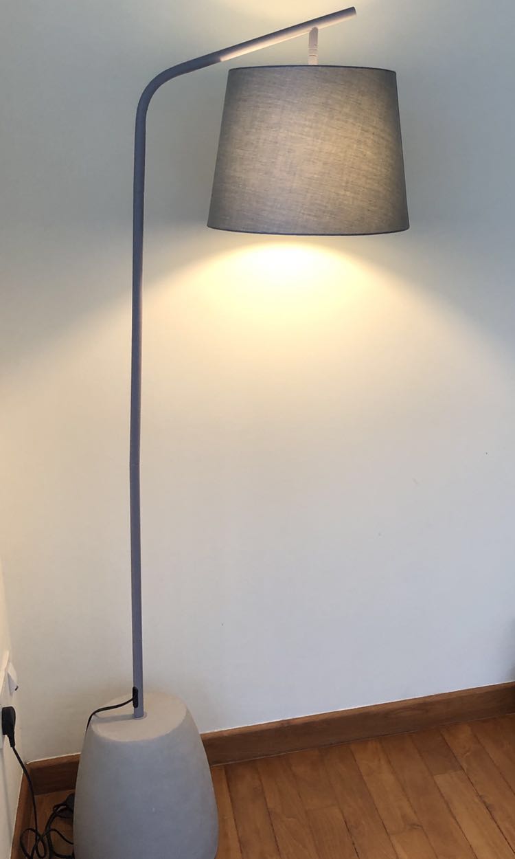 stand lump, Mobile Phones & Gadgets, Mobile & Gadget Accessories ...