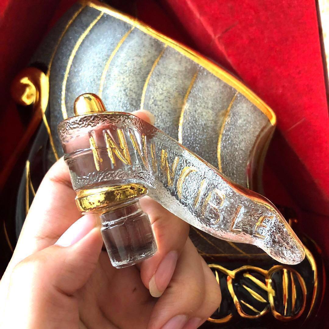 Larsen Viking Ship Cognac Gold Trim w Box (700ml), Food & Drinks ...