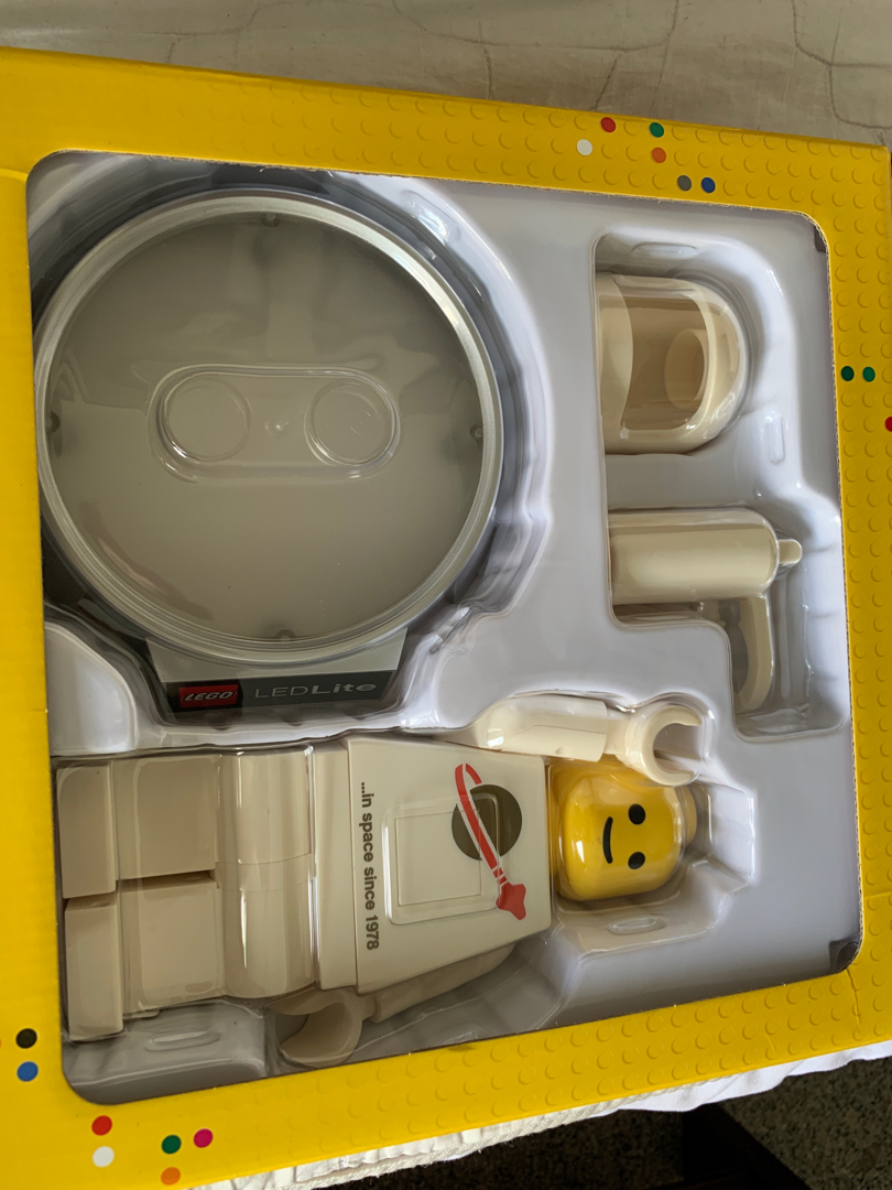 LEGO ledlite white spaceman, Hobbies & Toys, Toys & Games on Carousell