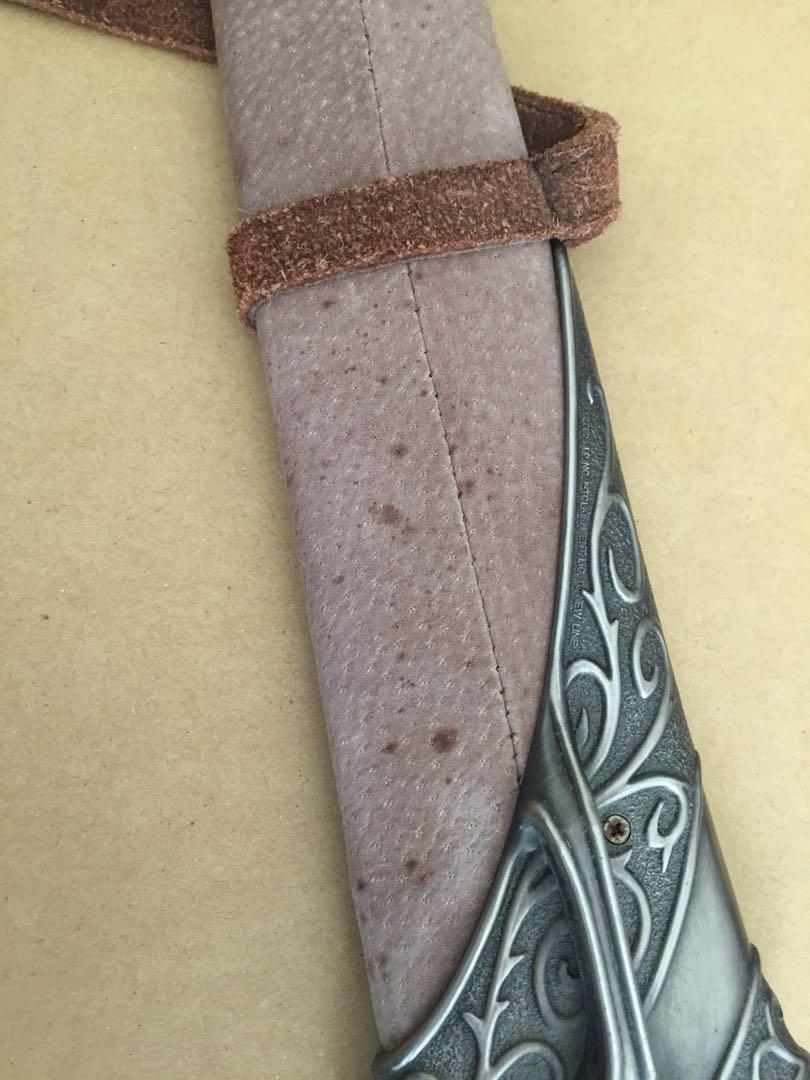 Lord of the rings United Cutlery Sting with scabbard, Vintage ...