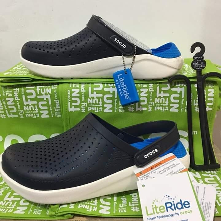 Original Crocs, Women's Fashion, Footwear, Sneakers on Carousell