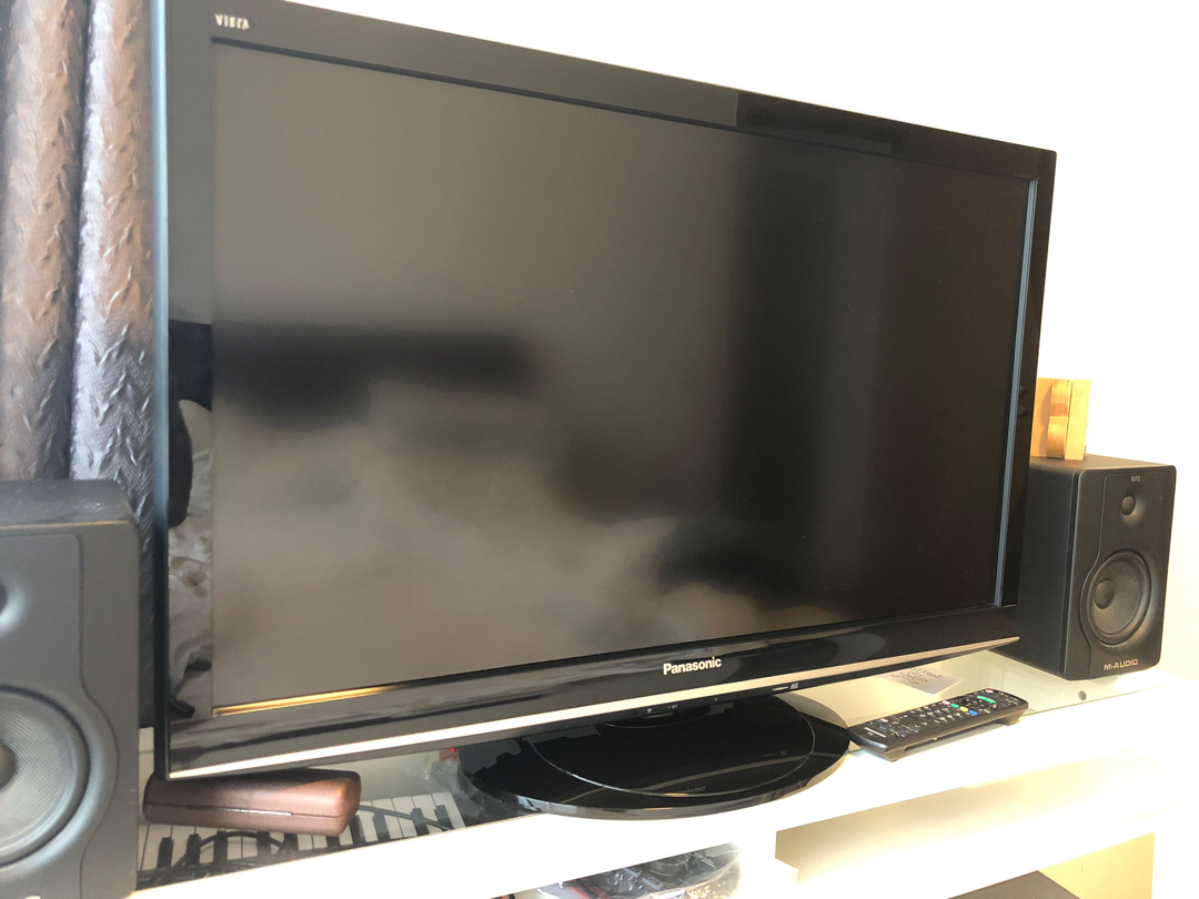 Panasonic 37 inch LCD TV, Home Appliances, TVs & Entertainment Systems ...