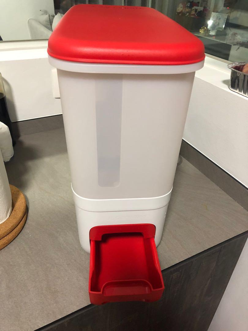 Tupperware Rice Dispenser, Furniture & Home Living, Kitchenware ...
