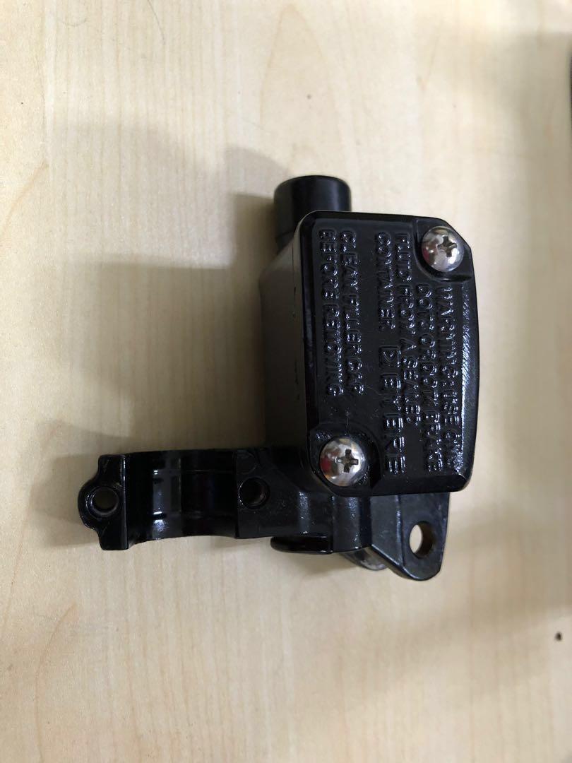 Yamaha brake pump and brake lever, Motorcycles, Motorcycle Accessories ...