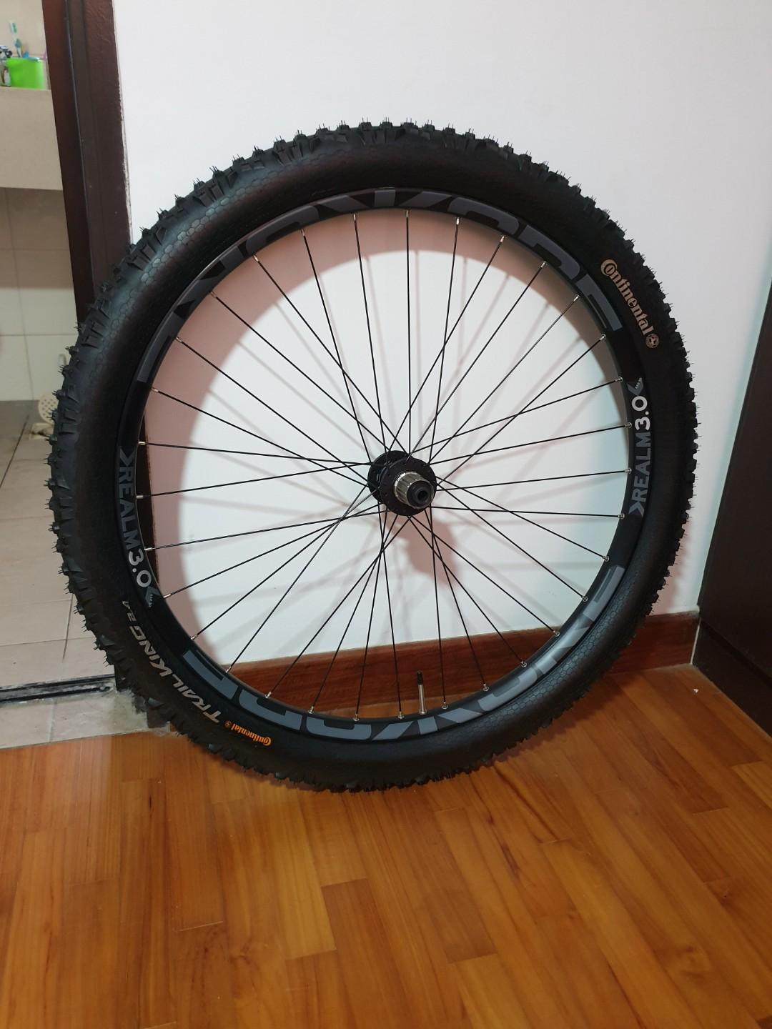 29er Customized wheel set 10 speed with new tyres, Sports Equipment ...