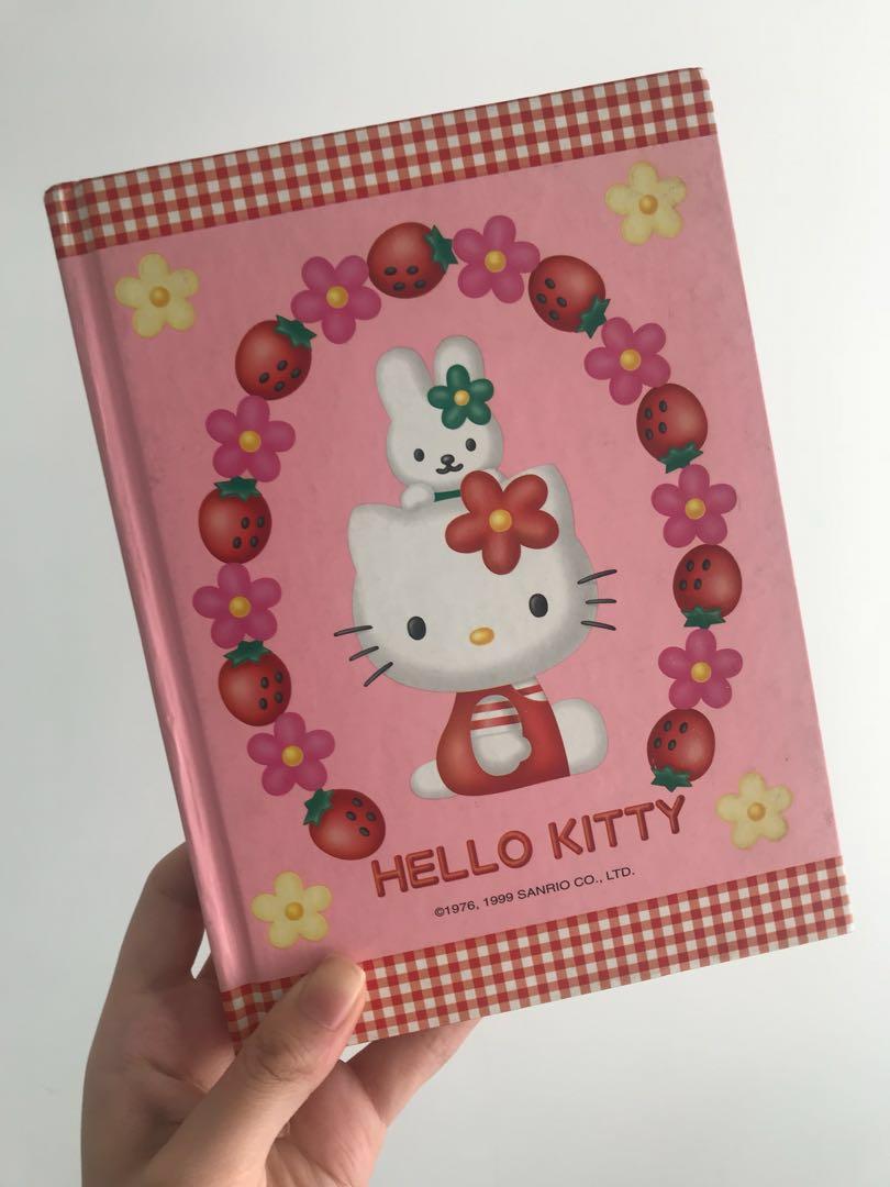 日本全彩頁 Japan Hello Kitty Notebook 簿, 興趣及遊戲, 旅行, 旅遊 - 旅行必需品及用品 - Carousell