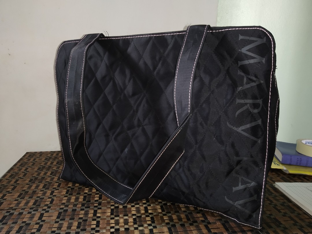 Auth Mary Kay Large Bag, Women's Fashion, Bags & Wallets, Cross-body ...