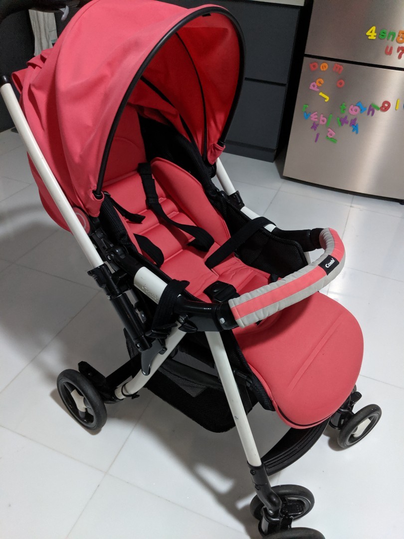 Beautiful pink Combi Urban Walker Lite 2016 Stroller!, Babies & Kids ...