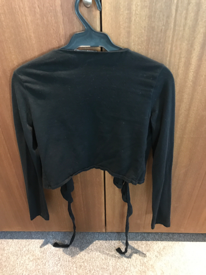 Brandy Melville Black Wrap Top, Women's Fashion, Tops, Others Tops on ...