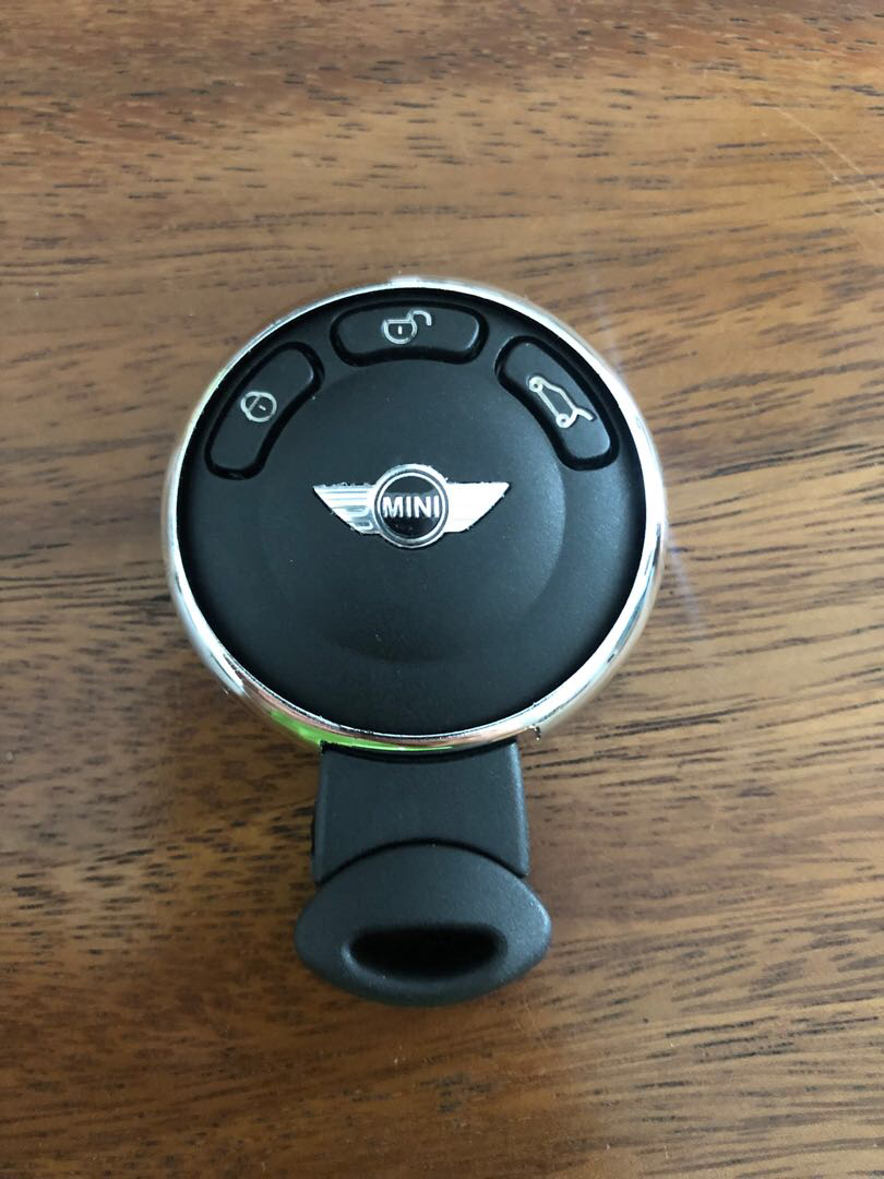 Mini Cooper remote key fob, Car Accessories, Accessories on Carousell