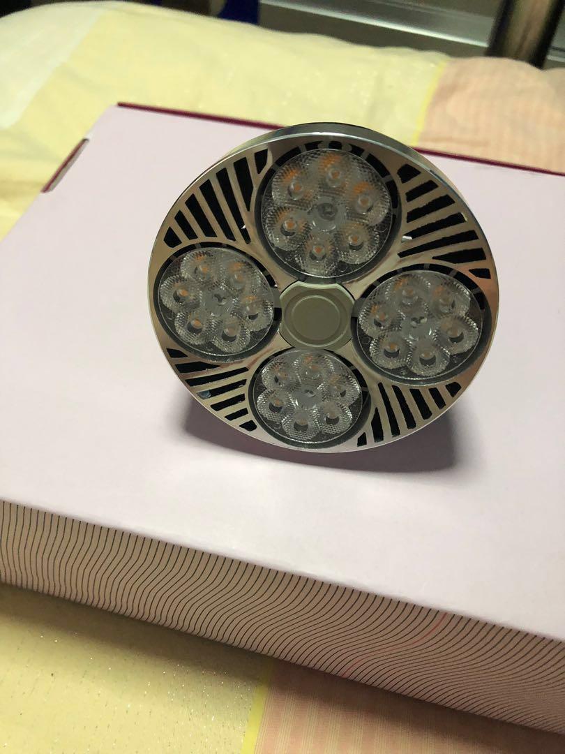 Par30 LED bulb (spotlight) 30w warm light #homerefresh30, Furniture & Home Living, Lighting ...