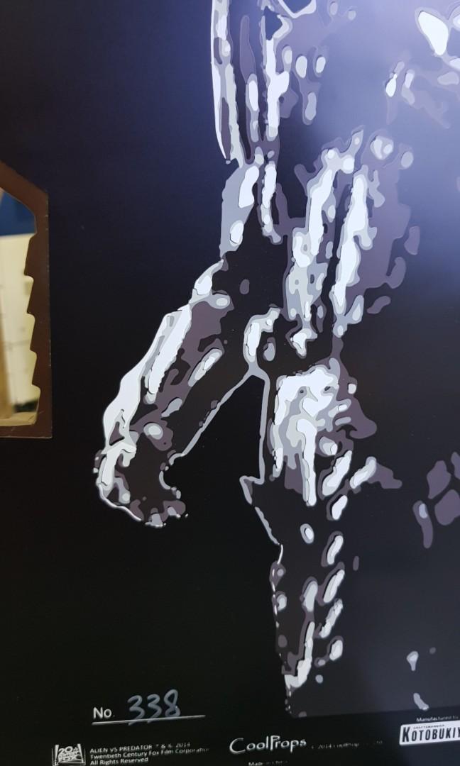 Coolprops Alien vs Predator Requiem AVP Pyramid Temple Guard Predator 1 ...